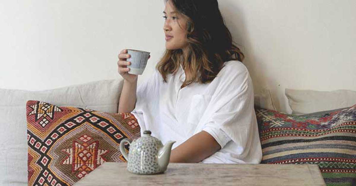 8 Herbal Teas to Help Reduce Bloating