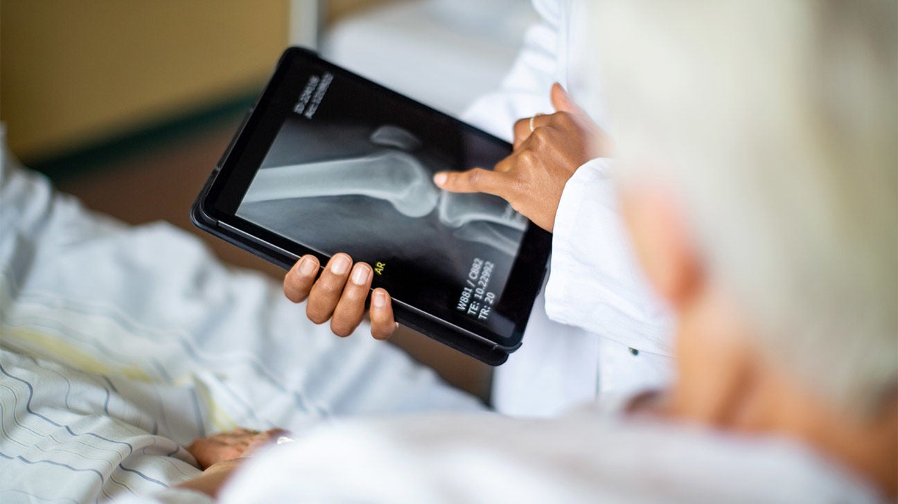 New Knee Surgery Technique: 'Artificial Meniscus'