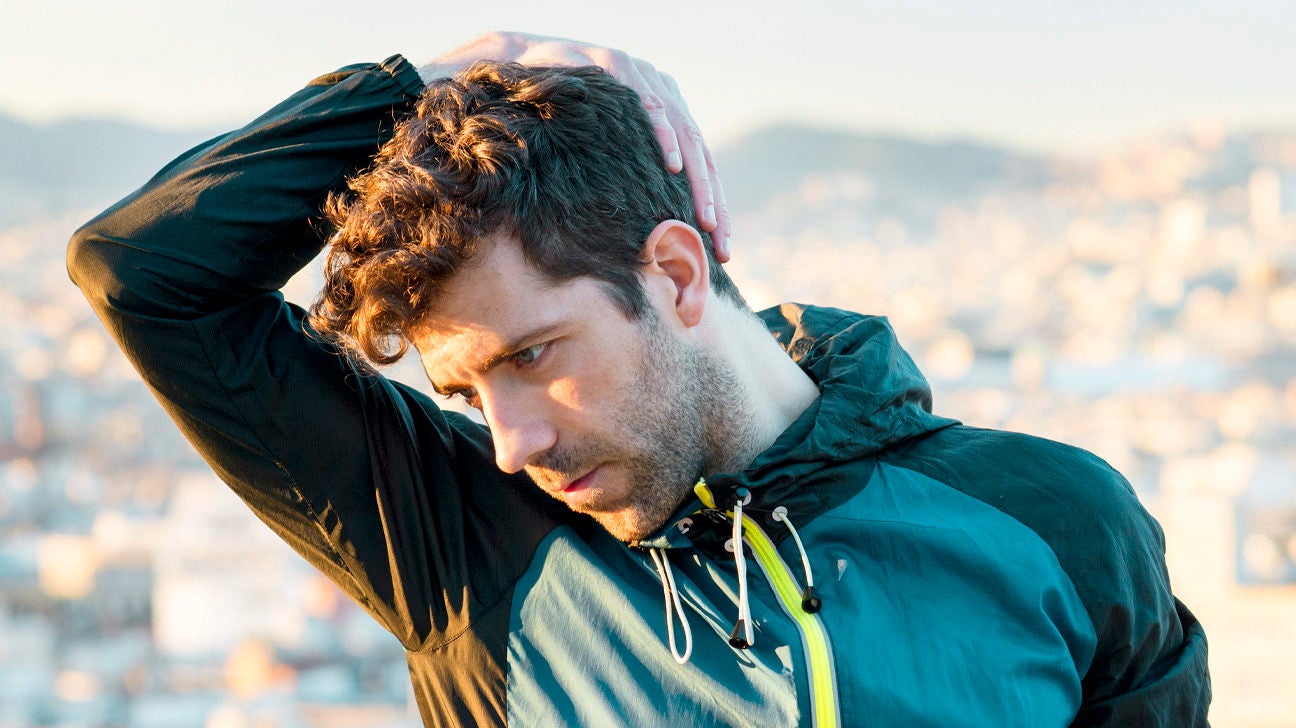 Bulging Disc Exercises: 5 Expert-Approved Stretches