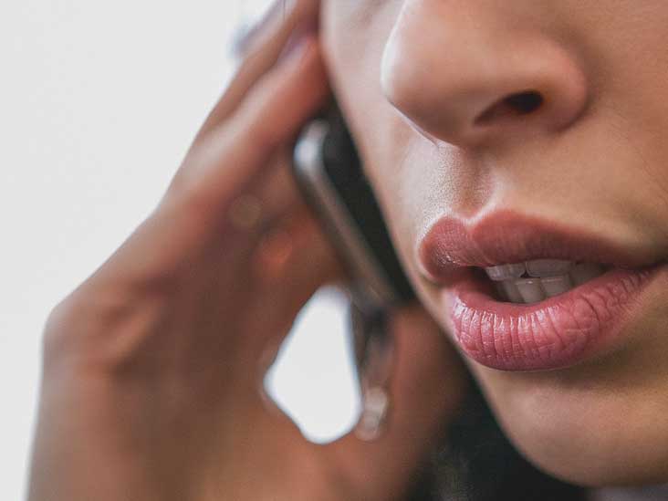 Why Do People S Lips Move When You Talk To Them | Lipstutorial.org