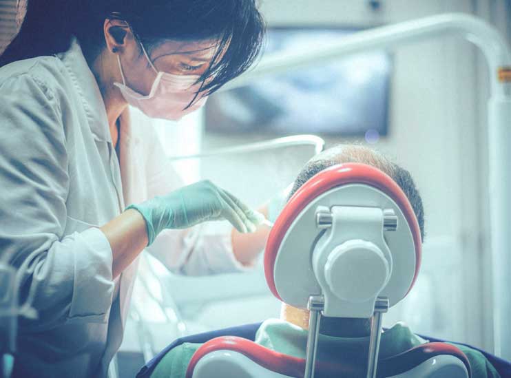 Pulp Necrosis: Symptoms, Tests, Causes, Risks, and Treatments