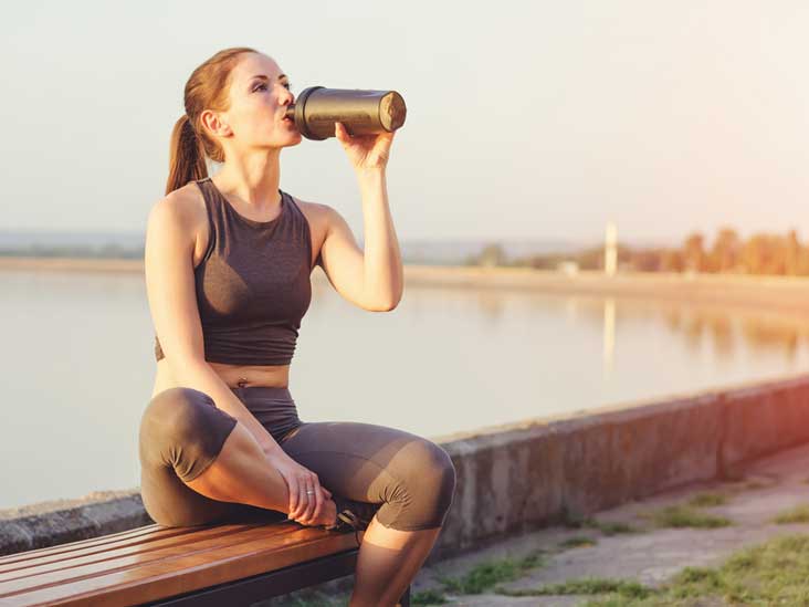 Does Too Much Whey Protein Cause Side Effects? Does Too Much Whey Protein Cause Side Effects?