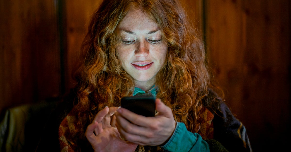 Is Dark Mode Better For Your Eyes 
