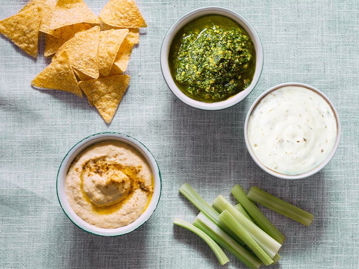 9 Scrumptious Mayonnaise Substitutes (Including Vegan Options)