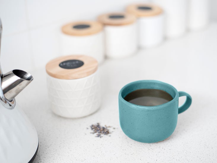 How to Make Lavender Tea