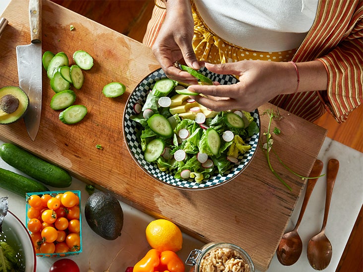 6 Benefits of Not Eating Meat (or at Least Less of It)