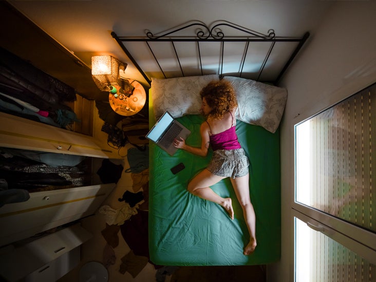 What is Apathy? Signs, Causes and Treatment