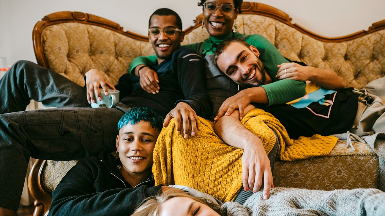 10 Gender Binary FAQs: Definition, Examples, Challenges