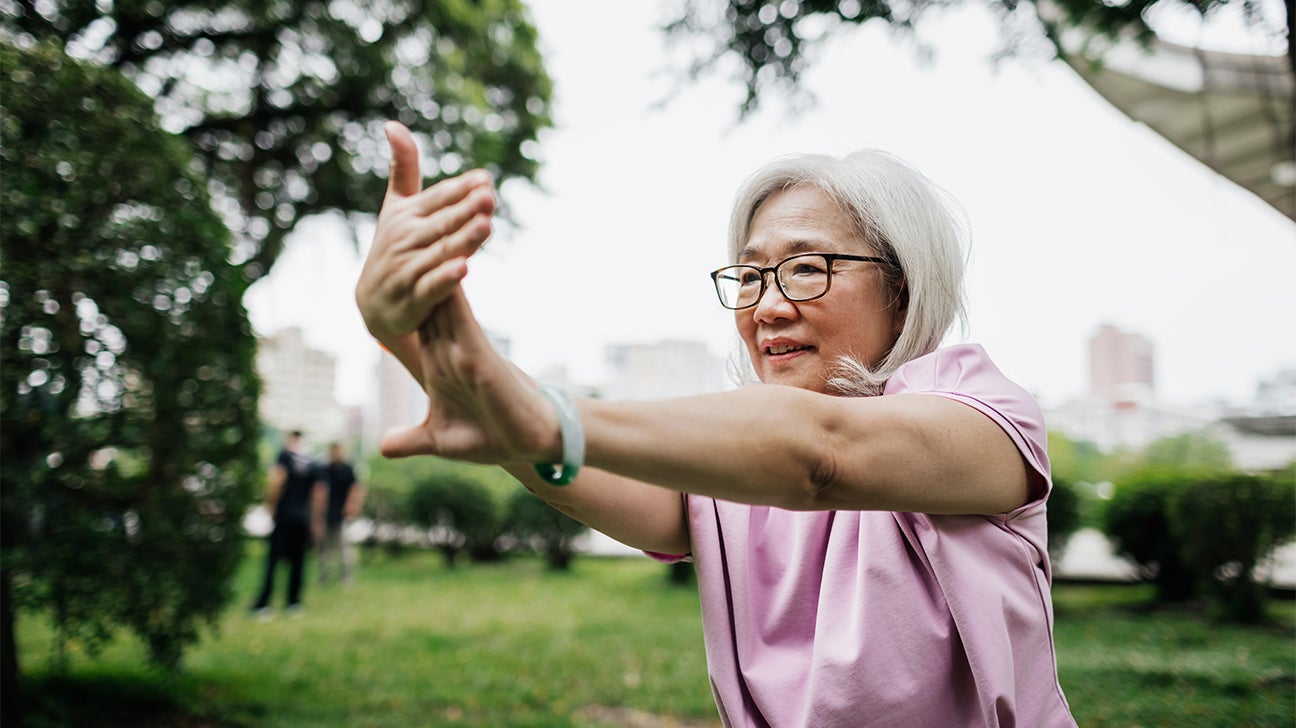 Tai Chi for Arthritis: Is It a Good Idea?