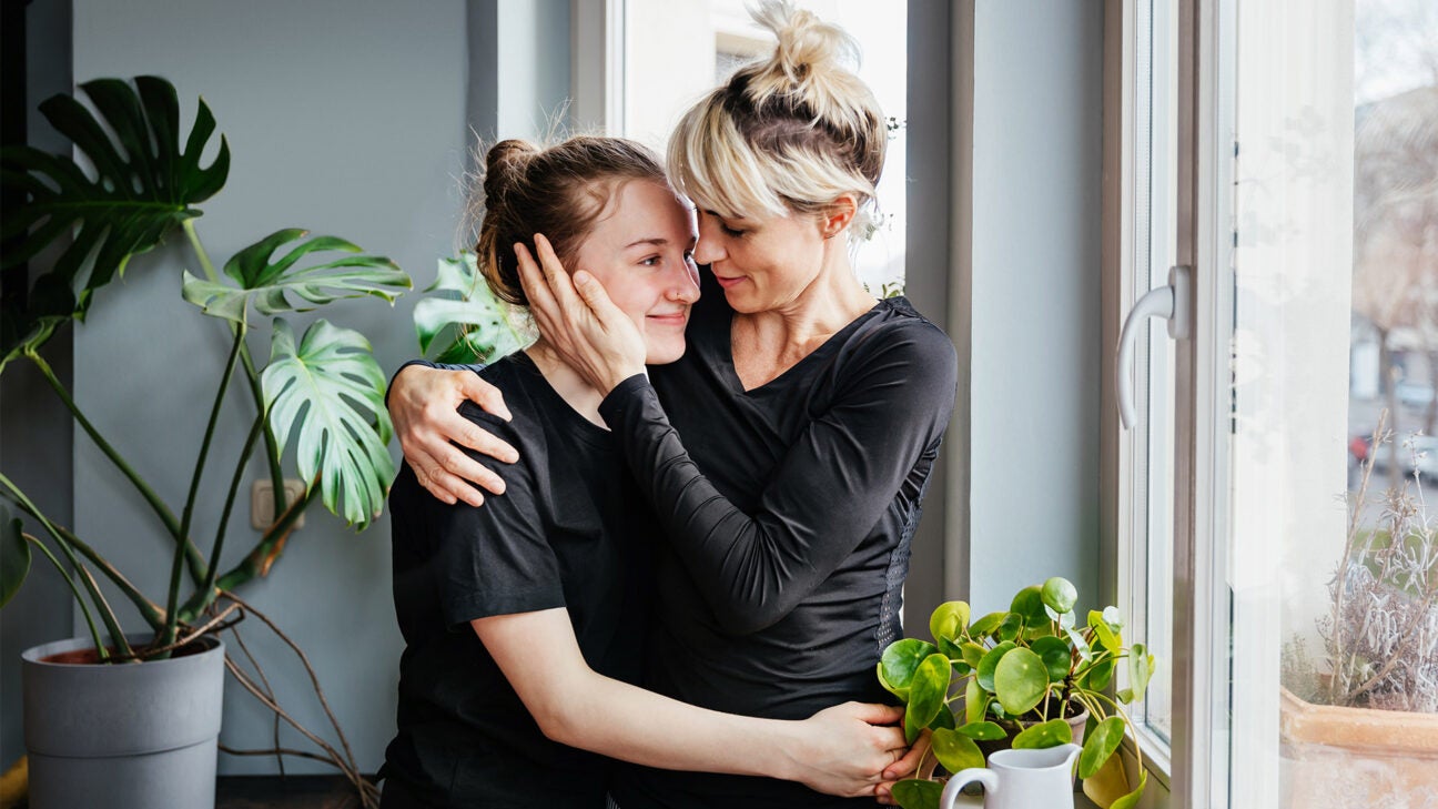 New Research Highlights How Parents Can Best Support Their LGBTQ Kids ...