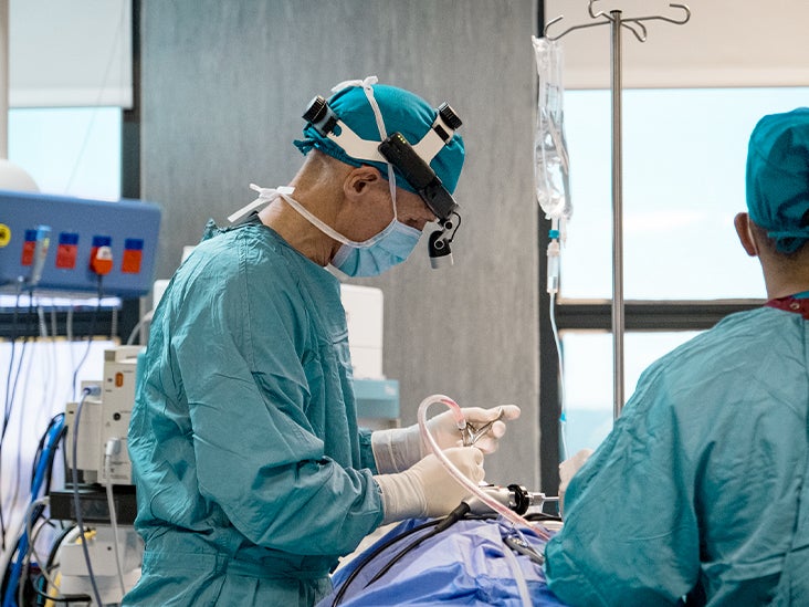 Sigmoid Colectomy: What to Expect, Recovery, and More