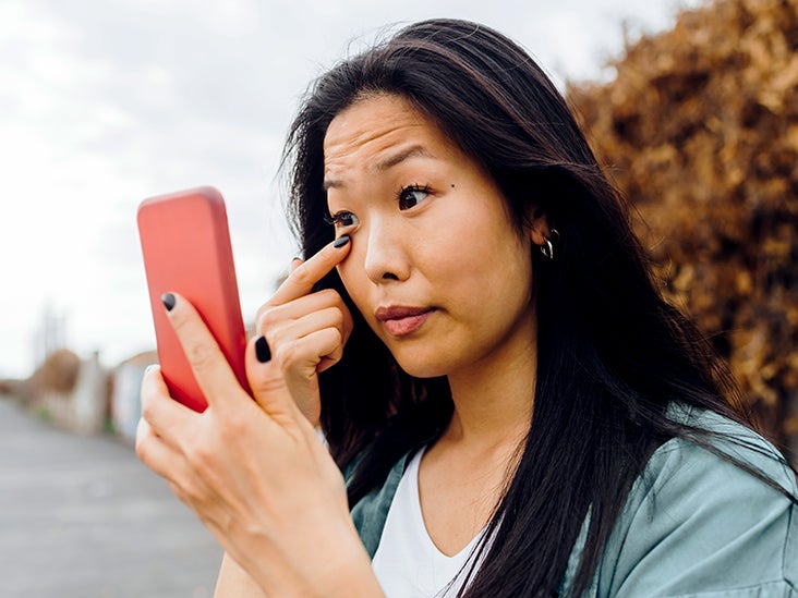 Pink Eye or Dry Eye: How to Know the Difference