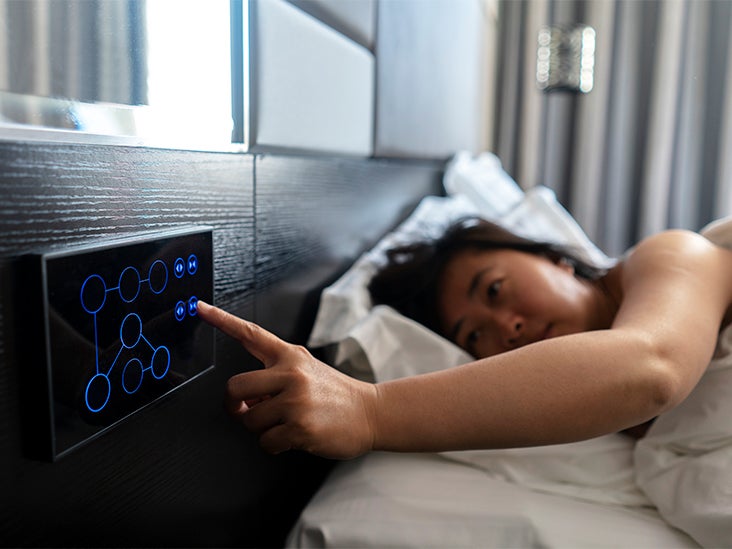 Smart Beds: Pros, Cons, and Tips for Your Best Rest