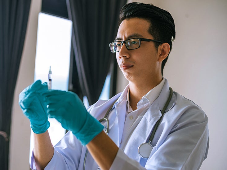 Sacroiliac Joint Injections: Benefits, Costs, Recovery, and More