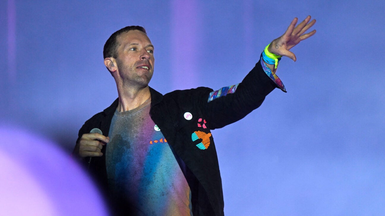 Chris Martin Eats 1 Meal Per Day. Here's Why That’s a Bad Idea