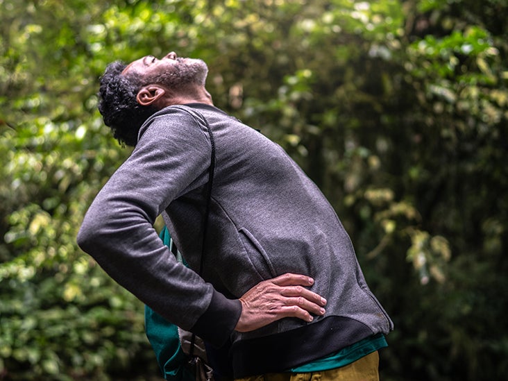 Fibromyalgia Back Pain: Symptoms and Treatment